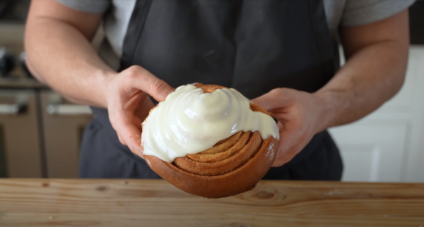 2 Delightful Joshua Weissman Cinnamon Rolls Recipes : “the cheaper” and ...