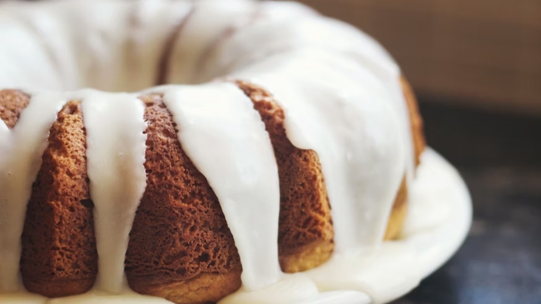 Irresistible Crack Cake Recipe, Indulge in Sweet Euphoria!